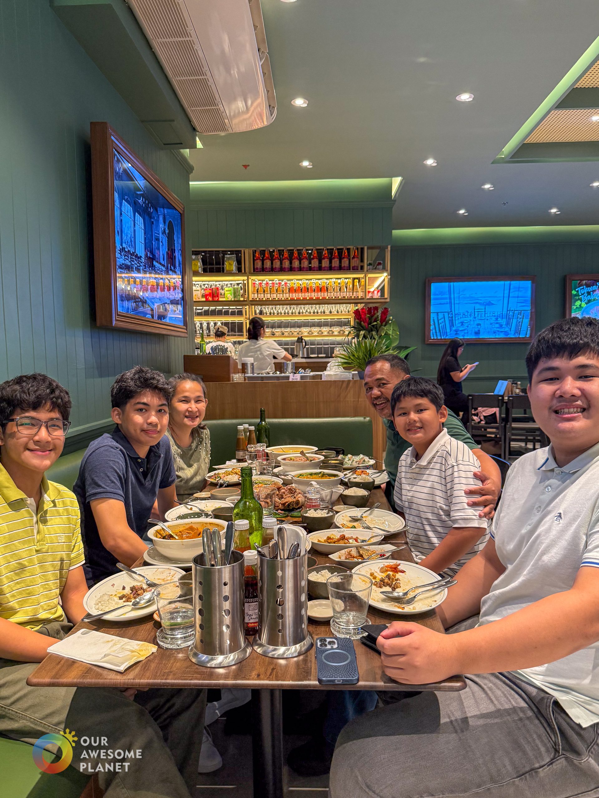 AZELA: Filipino comfort food, but make it Antonio’s-level good with ...